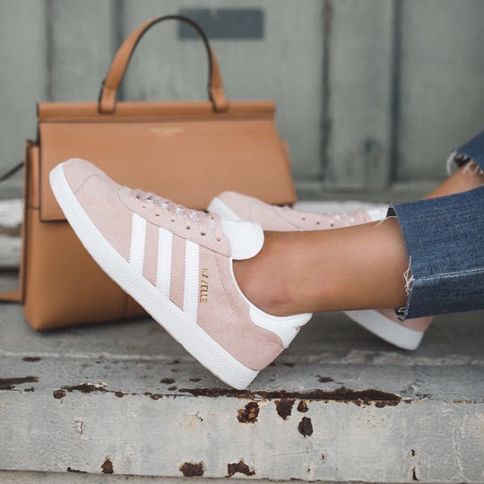 Footwear – YEG Designer Consignment